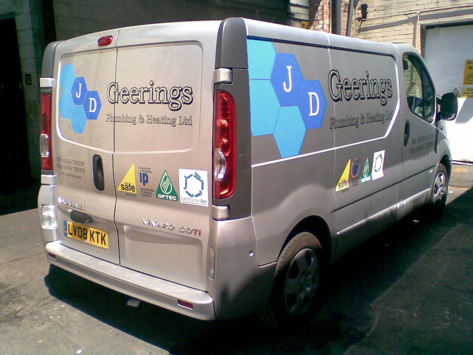 Vinyl Vehicle Graphics & Van Sign Writing | Dartford Kent | Slater Signs